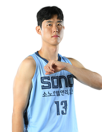 KT는 보상선수 이승현 풀리면 - MANIA