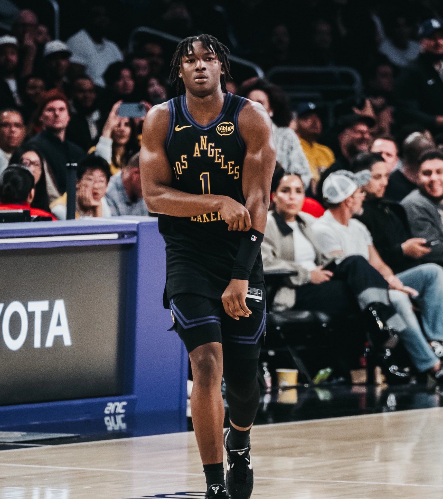 16픽-베넷 스터츠(okc행) - 매니아 커뮤니티 NBA News 게시판