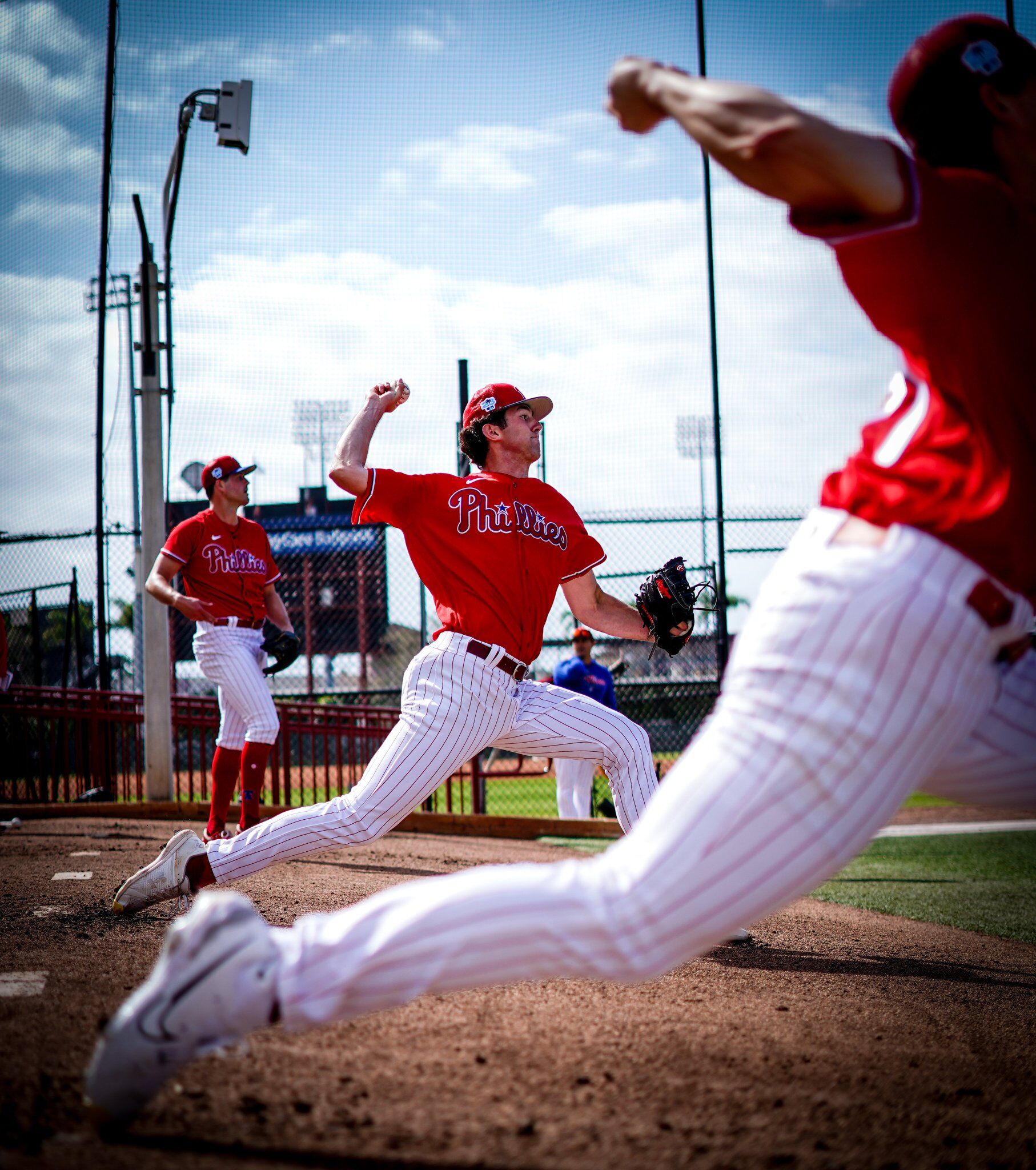 필라도 이번시즌 망한거에 대한 보상을 단단히 얻었네요 - MANIA