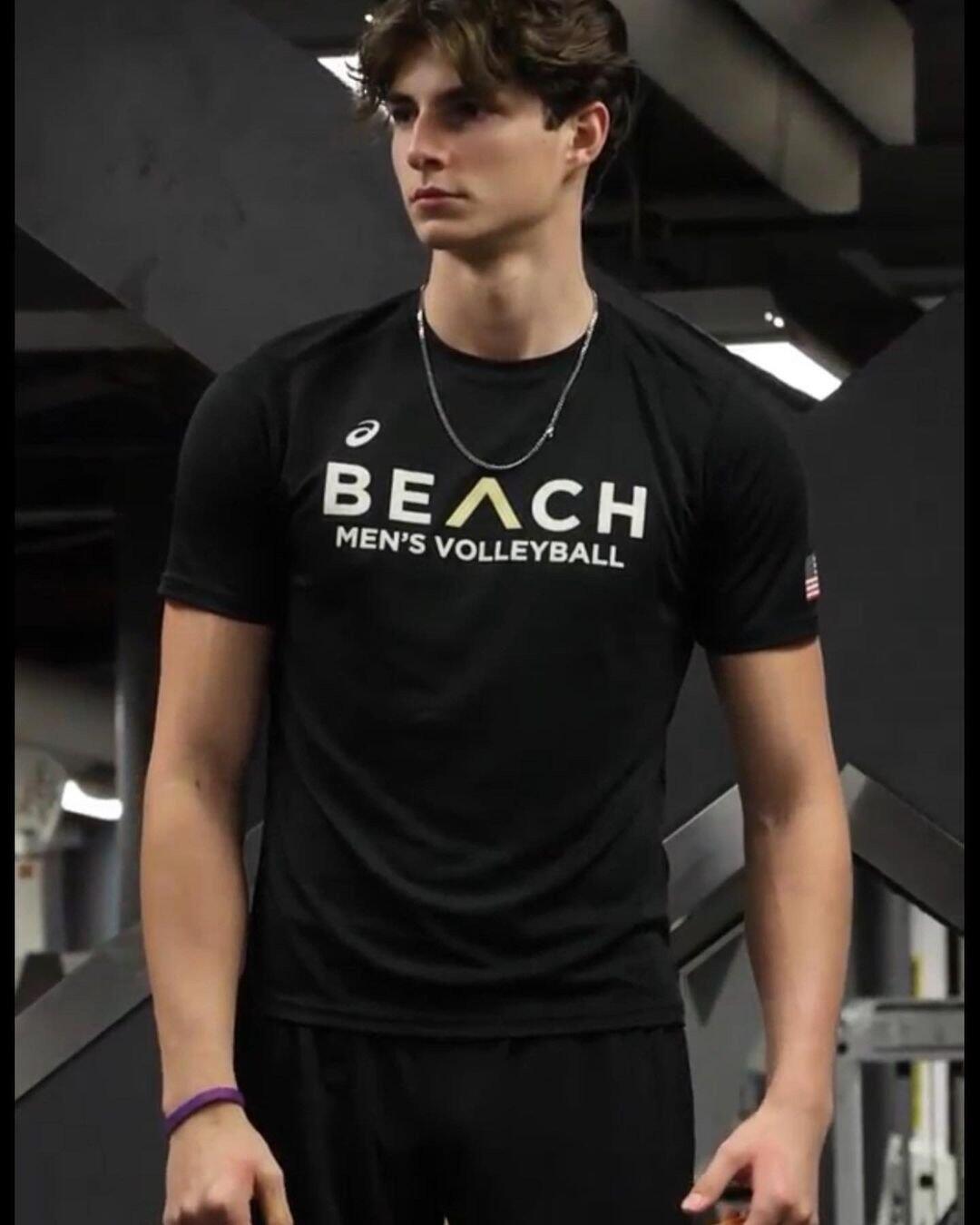 미국의 존잘 배구선수 - 세리에매니아